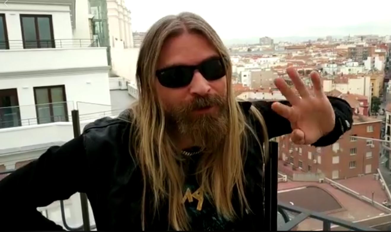 Entrevistamos a Pär Sundström (Sabaton): "Quiero tocar aquí porque sois ...
