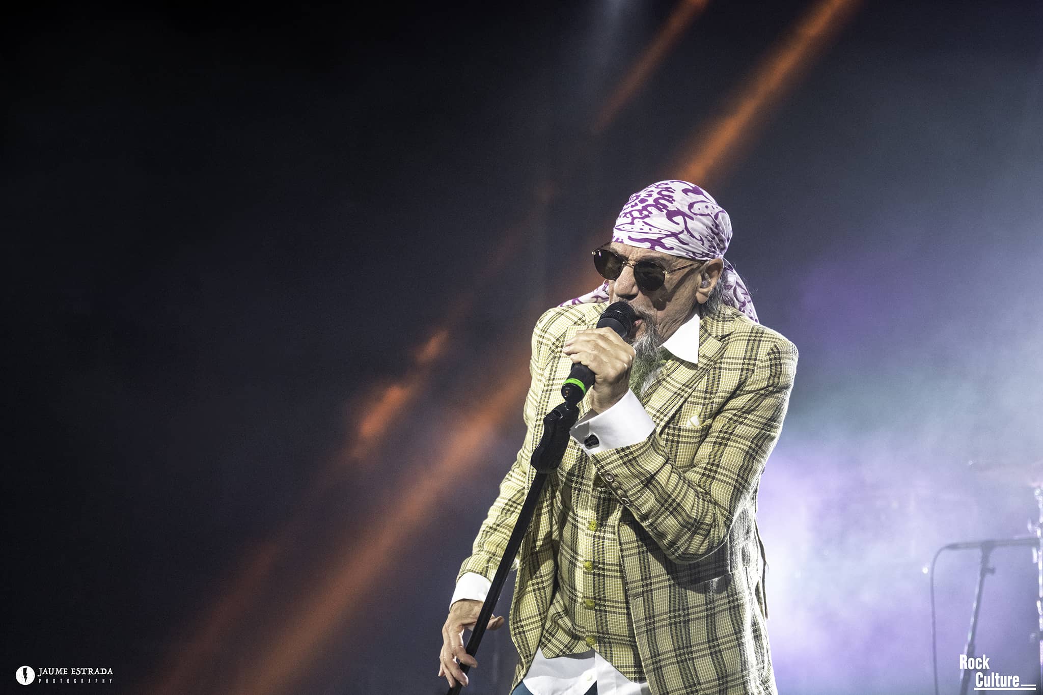 Crónica | El Drogas, recorrido por la história del rock Español. 40 ...